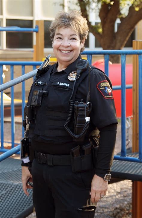 Ector County Isd Each Year The Christmas Cards Sent By The School