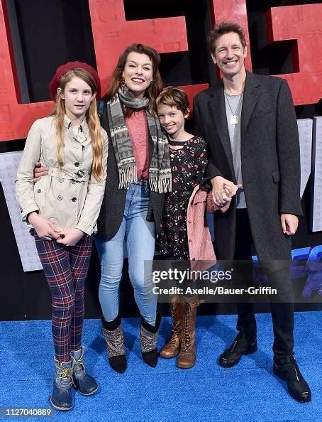 Milla Jovovich Paul W S Anderson Daughter Ever Anderson And Guest