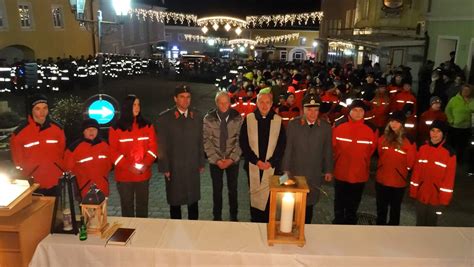 Bfv Liezen Friedenslicht Durch Feuerwehrjugend übernommen