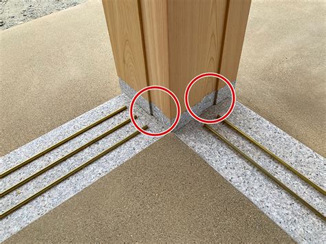 【施工例】石の敷居で格式アップ！戸じゃくり（戸決り）も大得意です 石の加工ならstクラフト｜御影石の敷居石｜沓石｜雑割石｜間知石｜汚垂石｜カウンター・面台｜中国加工