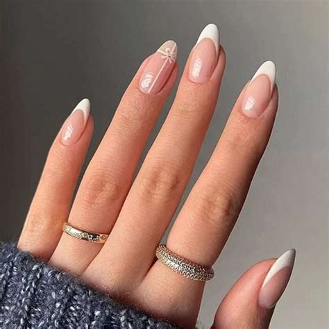 Come Realizzare Le Unghie A Mandorla In Base Alle Mani Amiche Di Smalto