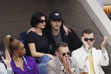 Anything For Money Internet Slams Kris Jenner As Momager Reportedly