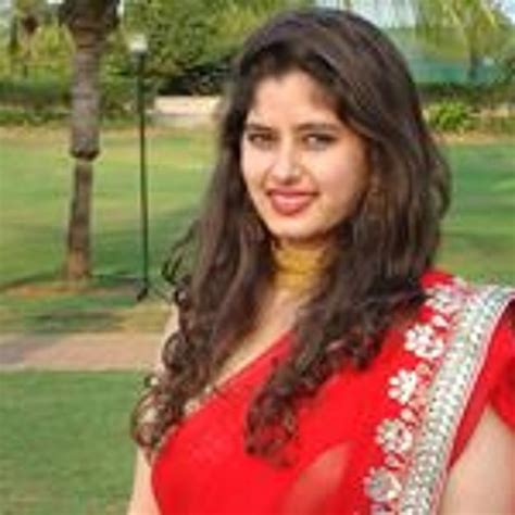 Stream Paavani Kaul Music Listen To Songs Albums Playlists For Free