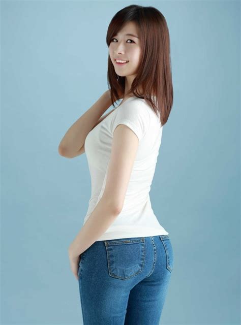 최정문 2 12 ‘서울대 공대여신 ‘소녀에서 여인으로 콘셉트 몸매화보 최정문 맥심 움짤 네이버 블로그