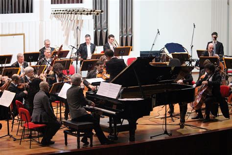 Fabián Panisello E Dimitri Vassilakis Con Lorchestra Di Padova E Del