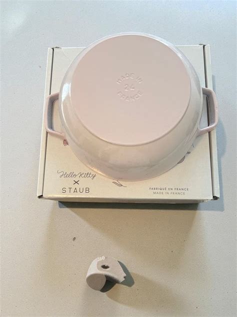 Staub × Hello Kitty Wa Nabe 24cm Rare New Jp Ebay