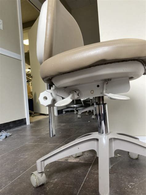 Adec Dentist Doctor Stool Diversified Dental Systems