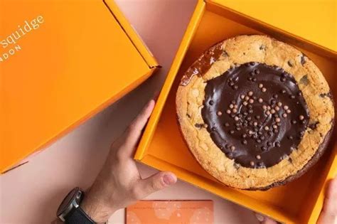 Surprise Dad With Cutter And Squidges Massive One Kilo Cookie Pie This Fathers Day Shout Radio