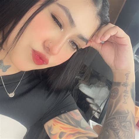 Lesly Diaz Lesly D1az On Threads