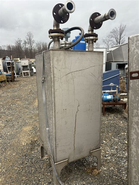 115 Gallon Stainless Steel Rectangular Liquid Storage Tank W Level