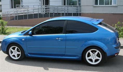 ST пороги на Форд Фокус 2 Хэтчбек 3 дв. от компании AZT-Tuning