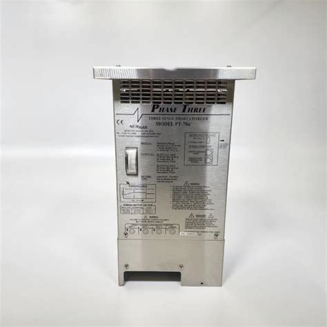 Newmar Pt 70a Phase Three 3 Stage Smart Battery Charger Used Free