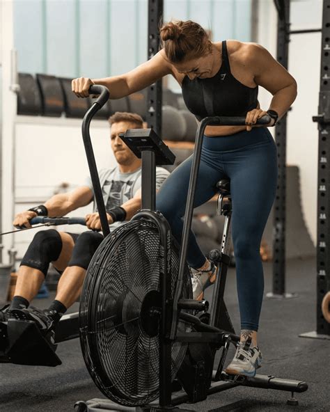 5 Best Assault Bike Workouts For Fat Loss Fitdominium