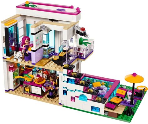 Lego Livis Popsterrenhuis 41135 Achterkant Andrea Is Uitgenodigd Om