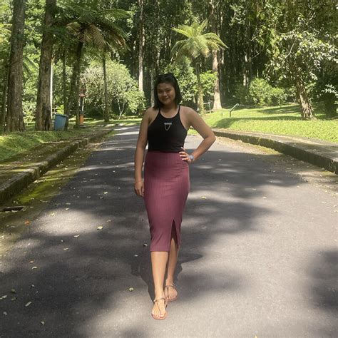 Ni Komang Ayu Trisna Dewi Assistant Outlet Manager Cap Karoso