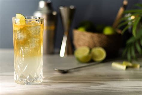 How To Layer Cocktails