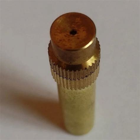 Golden Round Head Brass Knurled Thumb Screw 2inchdia At ₹ 15piece