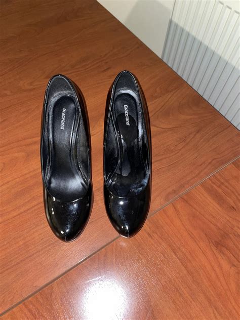 I Came In My Sexy Aunts High Heels 😍😍 Rcumonshoes