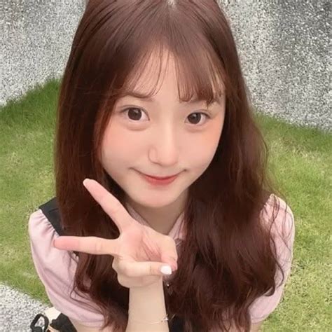 77 Nn0720 • Threads Say More