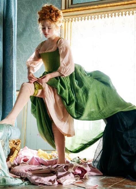 Haley Bennett As Roxanne In Cyrano Film 2022 Film Moda Oscar