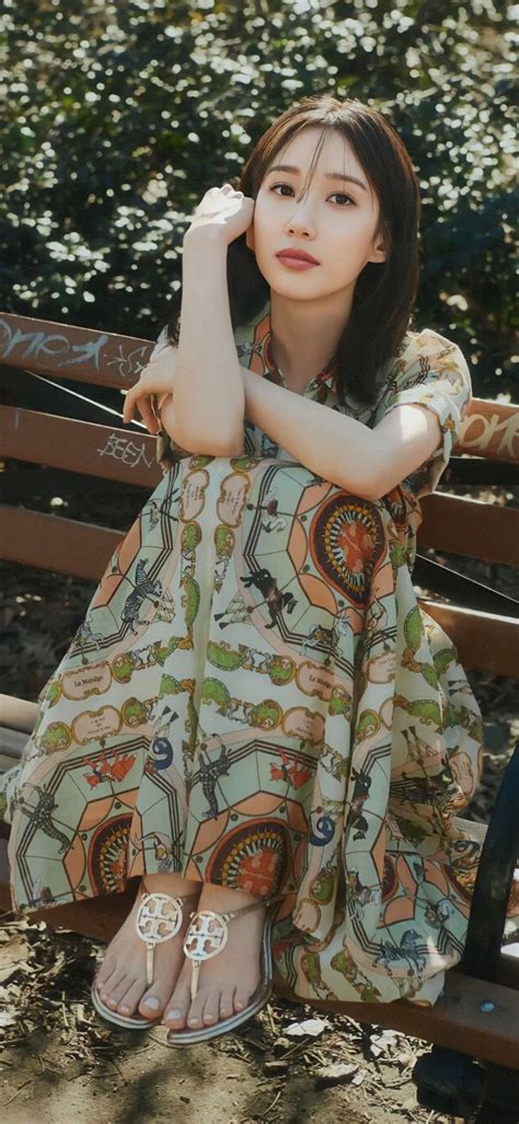 ปักพินโดย Brooke ใน Park Eun Bin