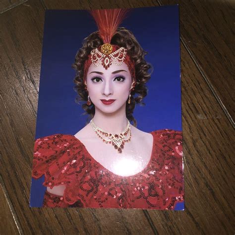 宝塚歌劇団 星組 雪組 娘役 白羽ゆり ブロマイド スチール写真 By メルカリ