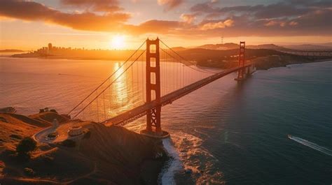 400 Presidio Pictures