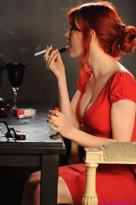 A Smoking Ginger Tumbex