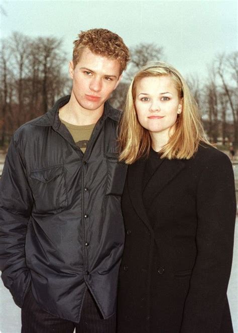 Dustyoldstuff88 Dustyoldstuff88 Added A New Photo