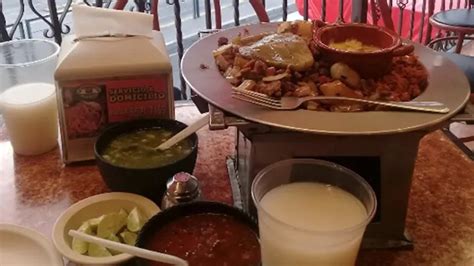 ¿dónde Está El Restaurante Buffet Para Comer Carnitas Y Antojitos