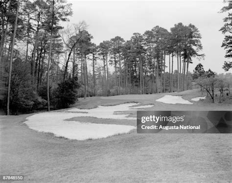 2 072 Augusta National Golf Club 10th Hole Photos And High Res Pictures