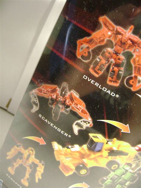 Myworldduniaku Transformers Legends Class Devastator