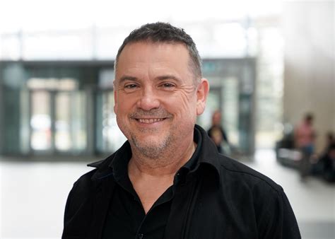 Claude Legault Fait De Rares Confidences Sur Labsence De Son Père