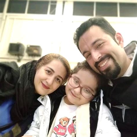 Seyed Hossein Ebrahimzadeh On Linkedin پشت هر مرد موفقی، یک خانواده خوب وجود داره ️ ما همیشه از