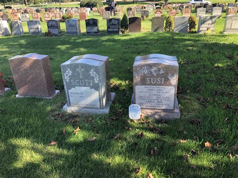 Famous Graves Happy Birthday To Actress Carol Ann Susi Facebook