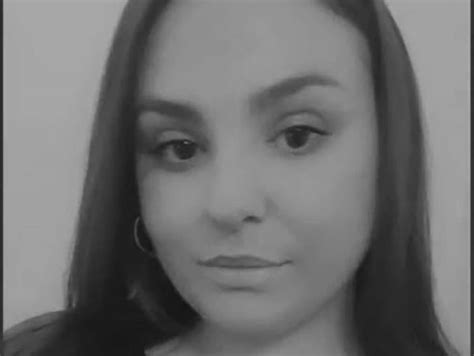 Oglasila Se Majka Devojke Koja Je Umrla Posle Napada Astme Mondo