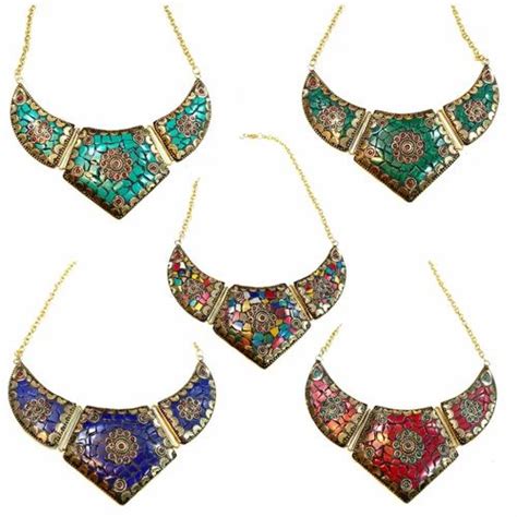 Brass Stone Chips Necklace At Rs 150piece Janpath New Delhi Id