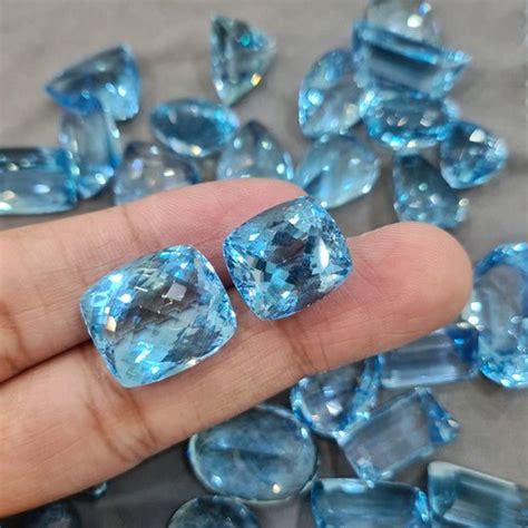 Top Quality Blue Topaz In Flawless Quality Blue Topaz Topaz Blue