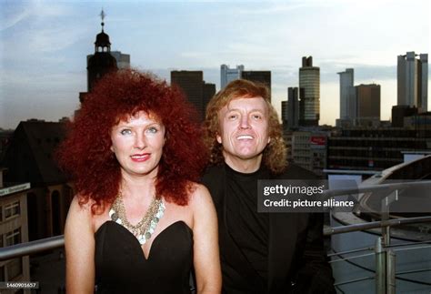Frank Farian Und Seine Lebensgefährtin Ingrid Segieth Während Der