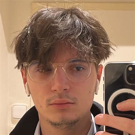 Daniel Maly Gymnázium Písnická Hlavní Město Praha Česko Linkedin