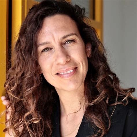 אסתי Levi Youtube