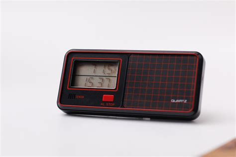 [new Old Stock] 1990s Quartz Alarm Temperature Digital Clock W Box