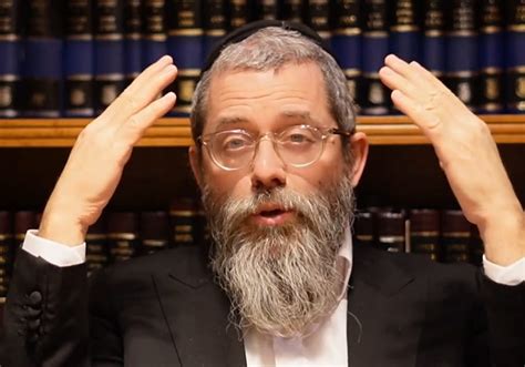 שור שנגח למה אנו לומדים דברים שלא רלוונטים לחיינו כיכר השבת