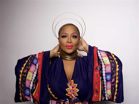 Avery Sunshine 2024 10 03 Yoshis Oakland Ca