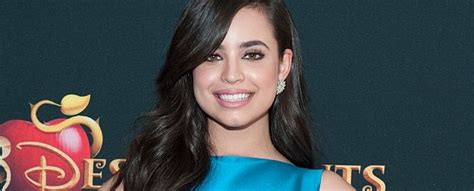 Sou Definitivamente Fã De Selena Gomez Declara Sofia Carson Em