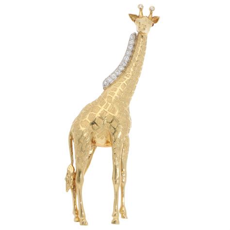 Vintage E Wolfe And Co Diamond Giraffe Brooch In Yellow Gold At