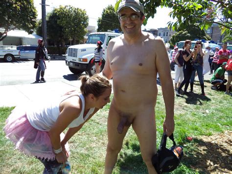 Funny Public Cfnm Has She Never Seen A Dick Jsc