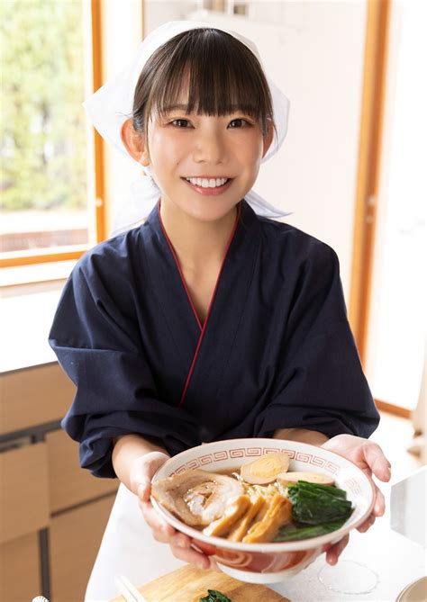 Marina Nagasawa X Ramen Saiyuki Ramarina Superior Digital Photo Book V2ph