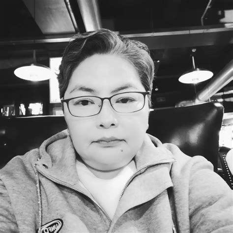 Baajii Доогуураа инженерийн байгууламжтай газруудыг зүлэг хэвээр нь