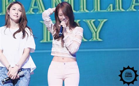 공백 카덕질 블로그 160922 헤라 행사 한승연 몸매 기사사진